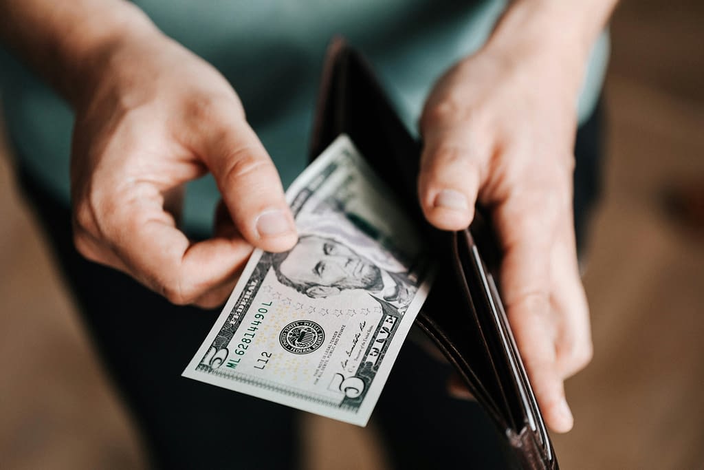 How to Start Investing with a Small Amount of Money